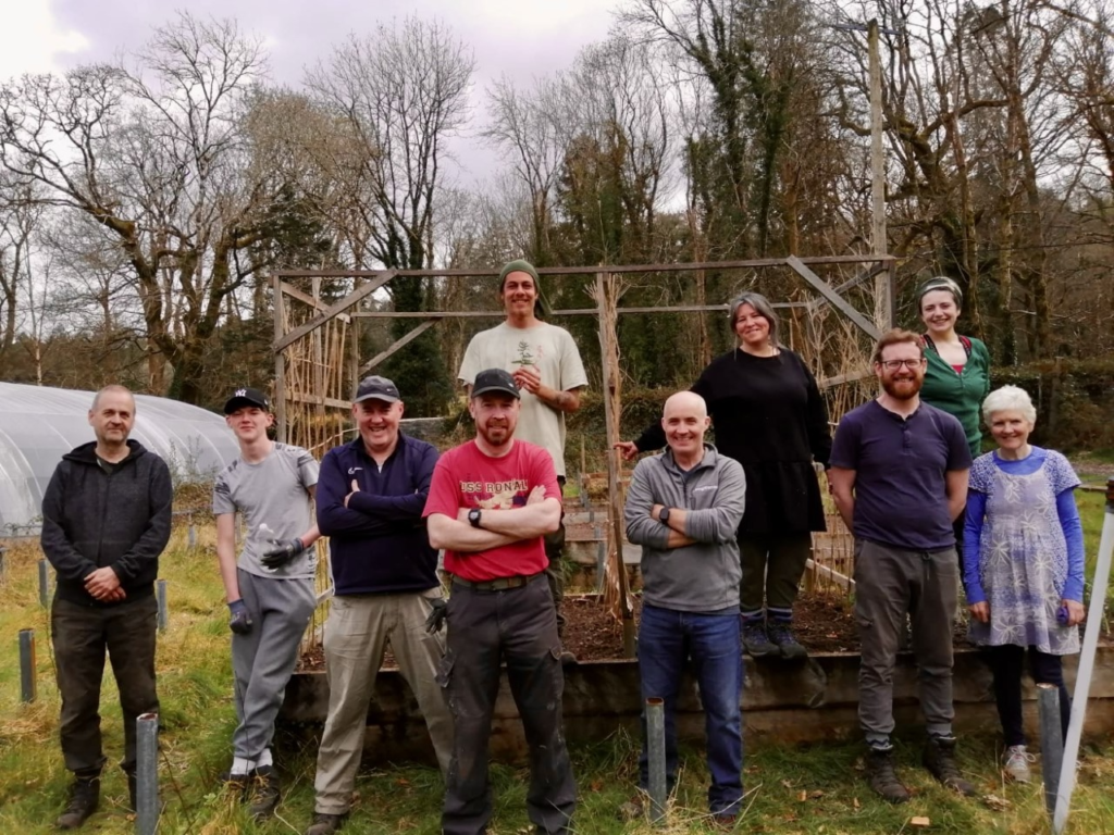 Ecology students clear litter from National Park - Killarney Advertiser