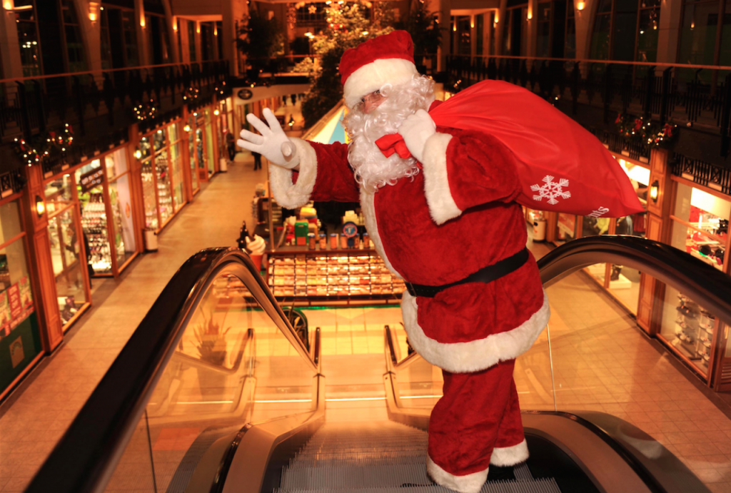 Santa is coming to town – and the Outlet Centre! - Killarney Advertiser