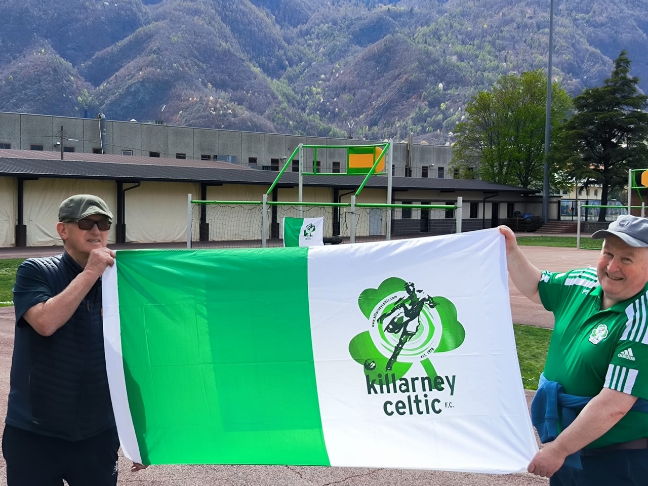 Plaque unveiled in memory of Hannah Carey - Killarney Advertiser