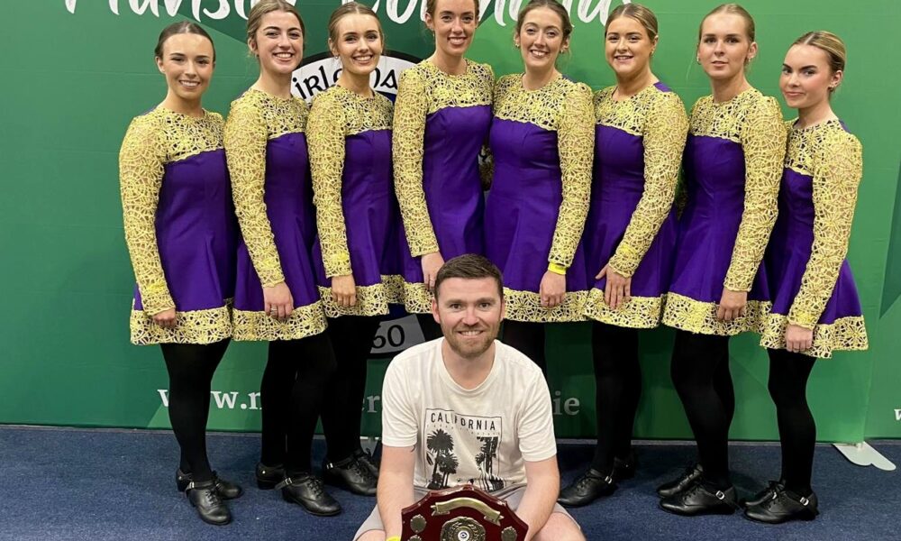 Harris and Healy hit the town - Killarney Advertiser