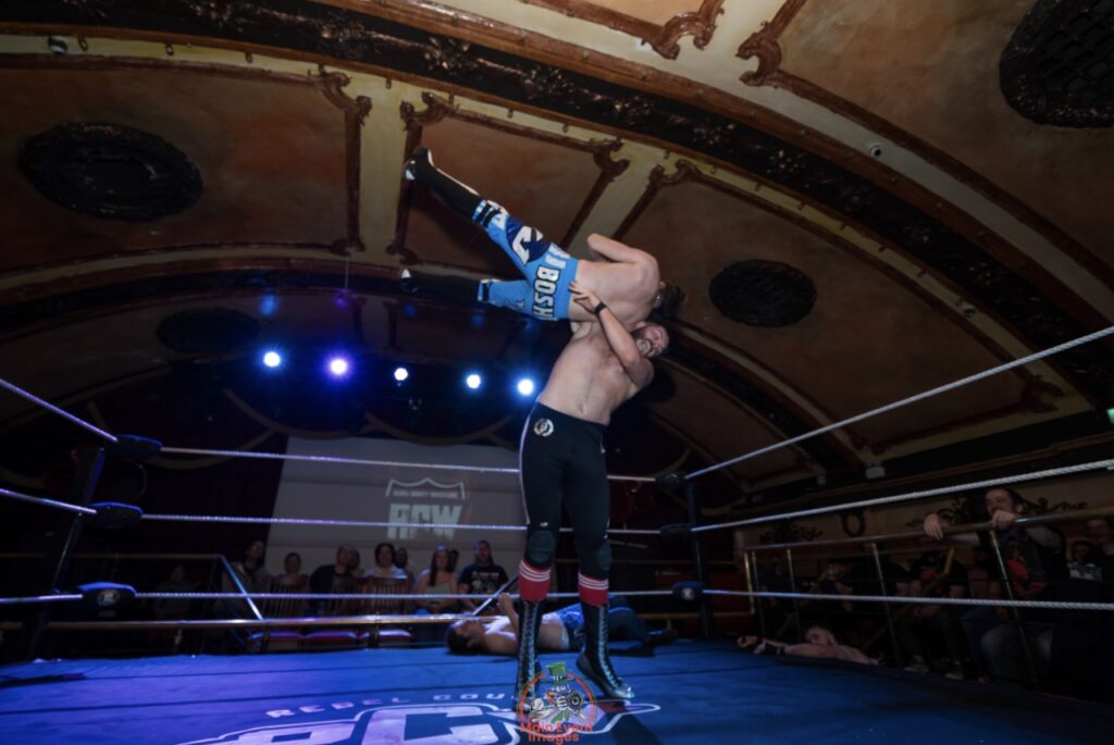 Harris and Healy hit the town - Killarney Advertiser